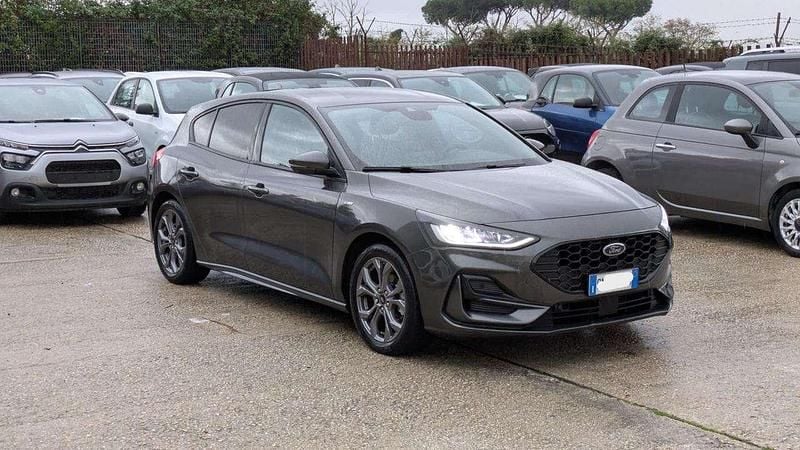 Usata 2022 Ford Focus 125 CV Station wagon – 00137 Roma (RM ...