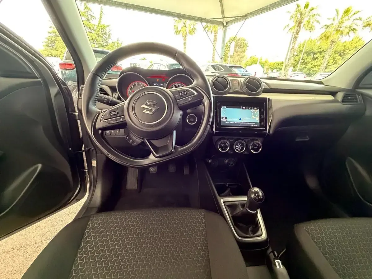 Usata Suzuki Swift 89 CV (2018) in Puglia - 11.490 € | AutoUncle