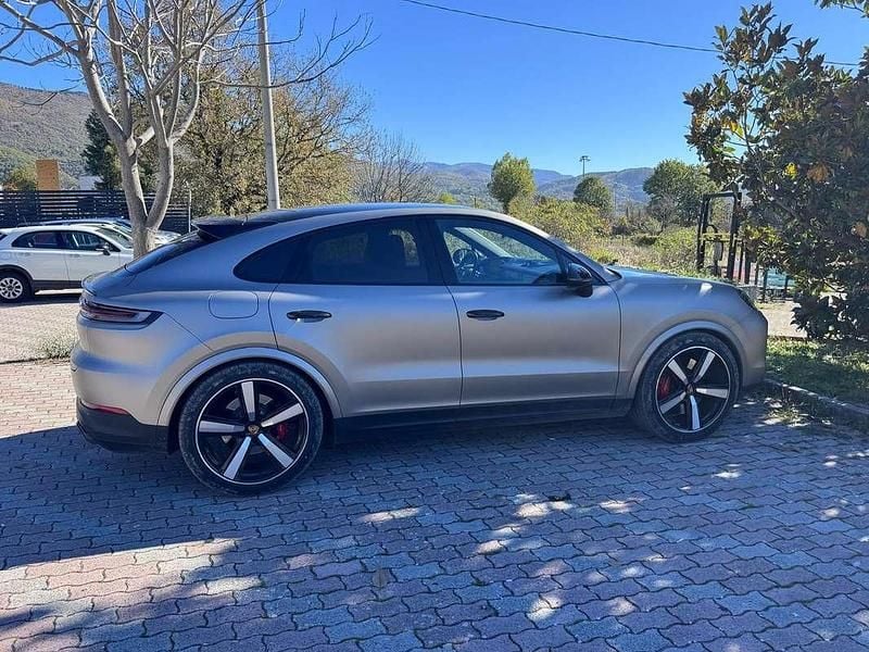 Usata 2024 Porsche Cayenne Turbo GT 475 CV SUV – 02100 rieti (Privato ...