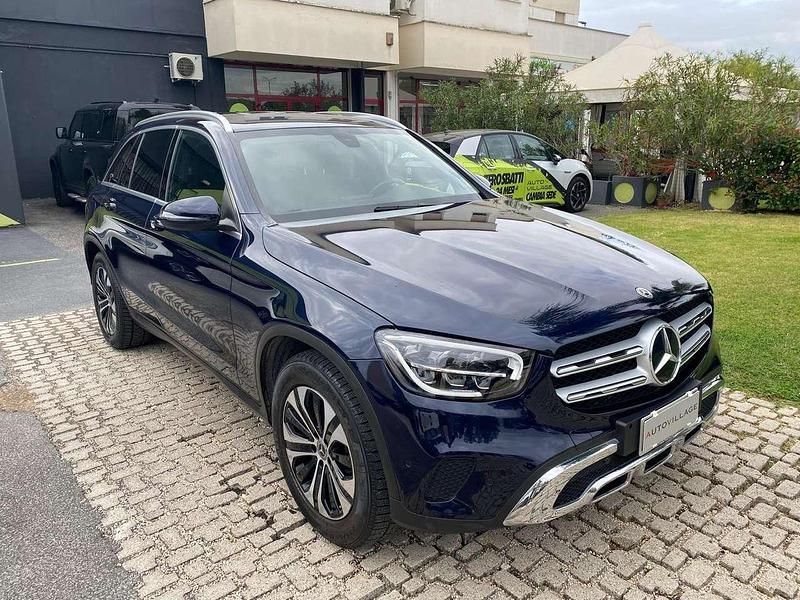 Usata 2022 Mercedes GLC200 Business 197 CV SUV – 04100 Latina - Lt ...