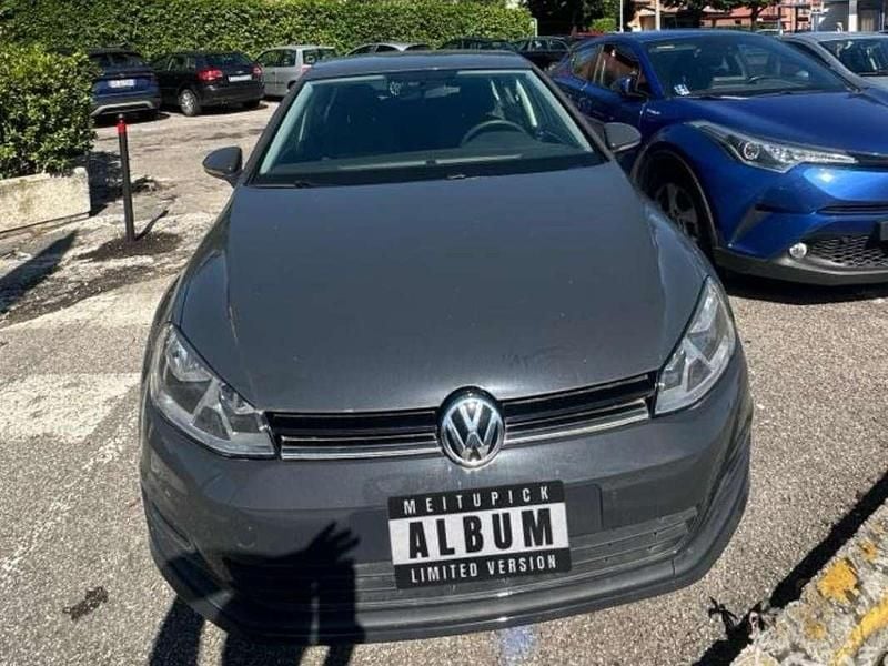 Usata 2017 VW Golf Trendline 86 CV Tre volumi – 37121 verona (Privato ...