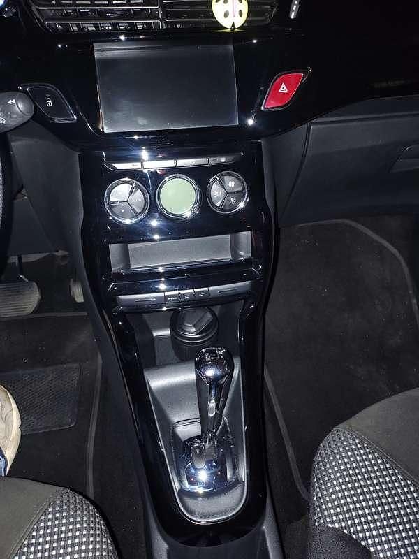 Usata 2011 Citroën C3 Exclusive 120 CV Tre volumi – 20873 Cavenago di brianza (Privato) – 5990 ...