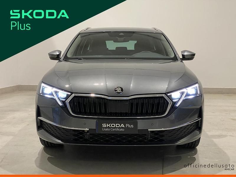 Nuova 2025 Skoda Octavia Selection 150 CV Station wagon – 70026 Modugno ...