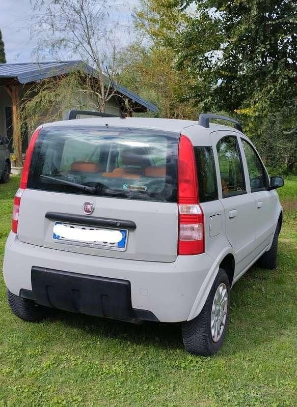 Usata 2008 Fiat Panda 4x4 Climbing 60 CV Due volumi – 50066 Reggello ...