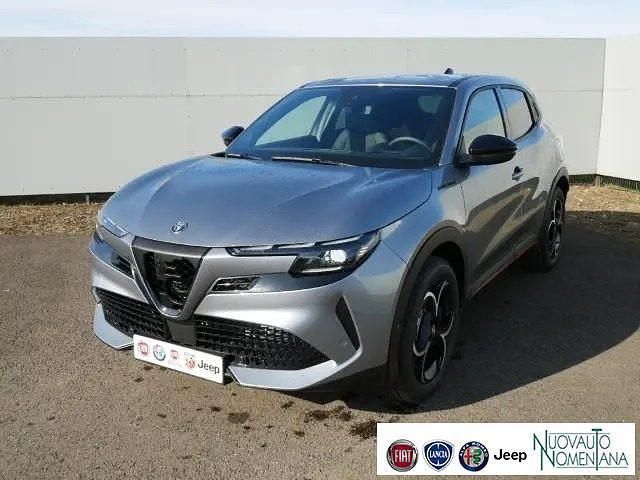 Nuova 2025 Alfa Romeo Junior Edizione Speciale 135 CV SUV – Lazio ...