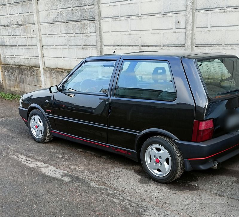 Venduto Fiat Uno turbo mk2 Nera - auto usate in vendita