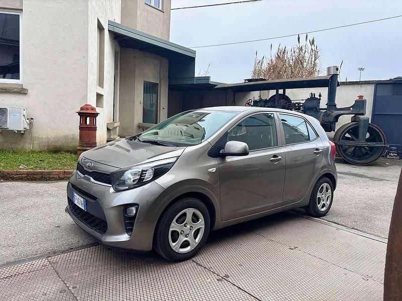 Usata 2018 Kia Picanto GT-Line 67 CV Utilitaria – 28100 Novara - No ...