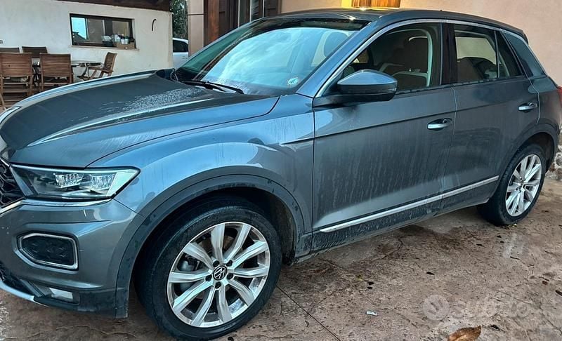 Usata 2021 VW T-Roc 150 CV SUV – (Privato) – 20.000 € (Buon prezzo ...