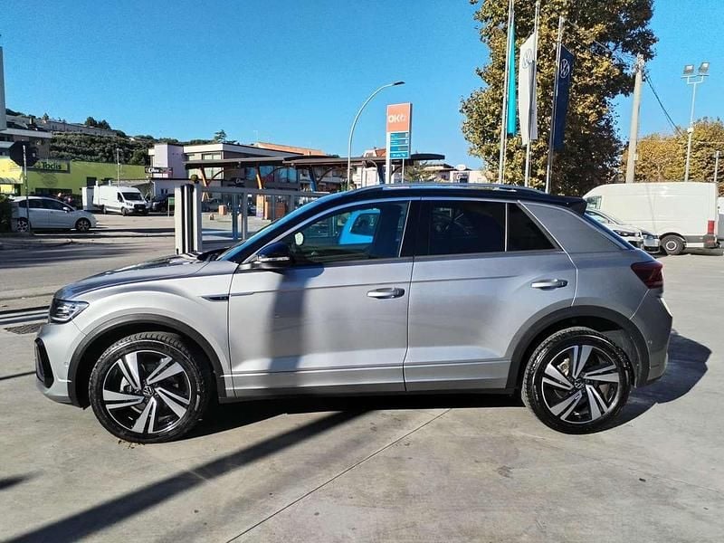 Usata 2024 VW T-Roc R-line 150 CV SUV – 66023 Francavilla al Mare ...