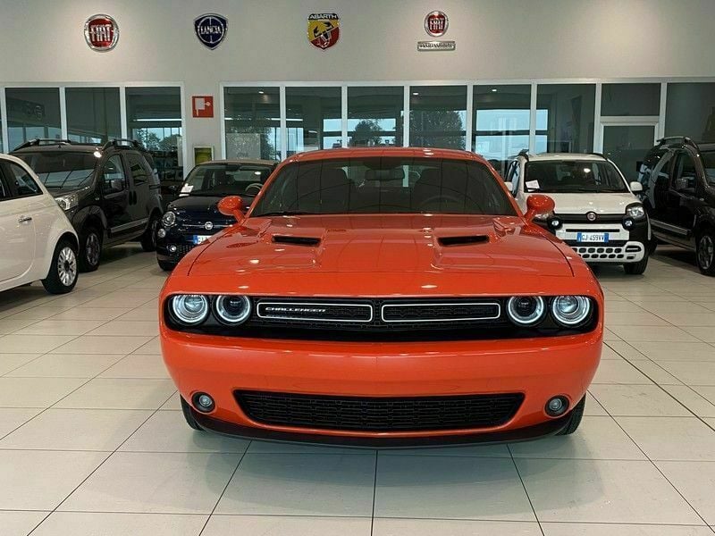 Usate Dodge Challenger 3 6 V6 Sxt 309cv At8 Prezzi - Waa2
