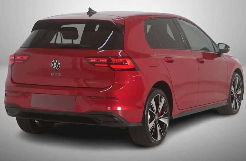 Usata 2022 VW Golf GTE 245 CV Tre volumi – Lombardia (Rivenditore) – 26 ...