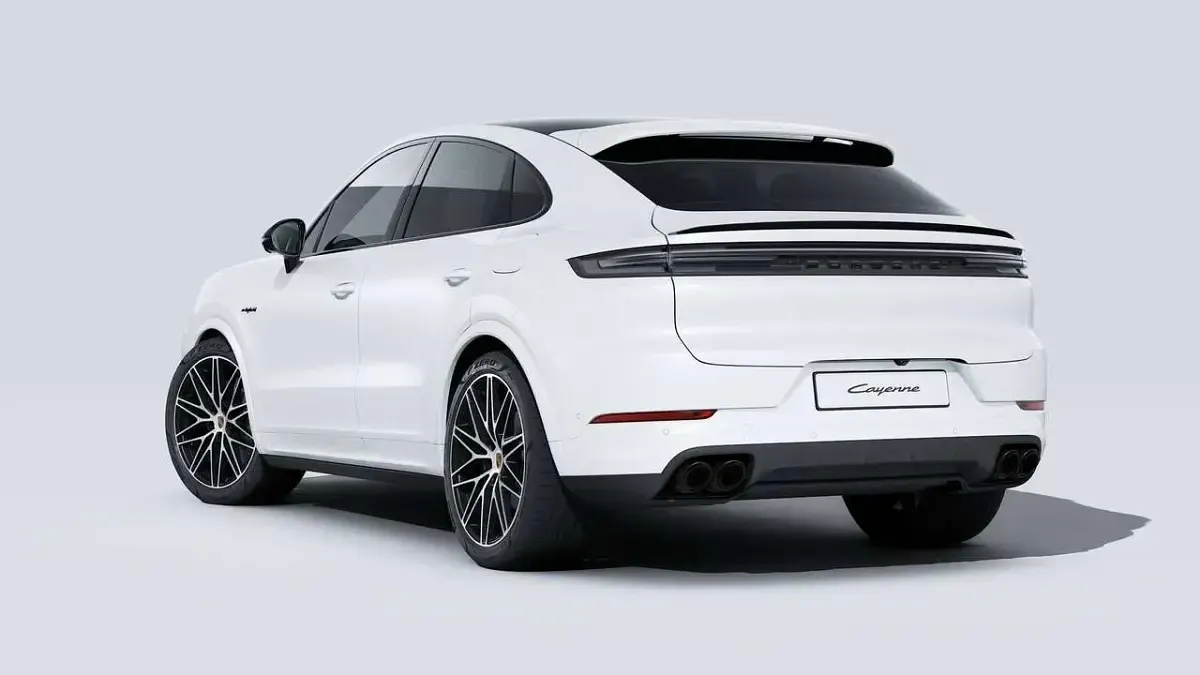 Nuova Porsche Cayenne Black Edition 470 CV (2026) in Grandate - Como ...