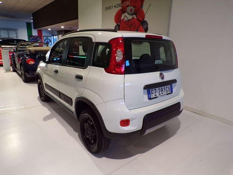Usata 2019 Fiat Panda 4x4 86 CV Due volumi – 22074 Lomazzo - Como - Co ...