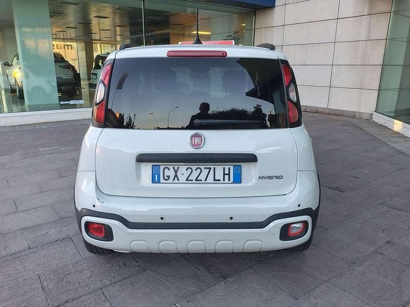 Usata 2025 Fiat Grande Panda Cross 69 CV Due volumi – 20081 ...