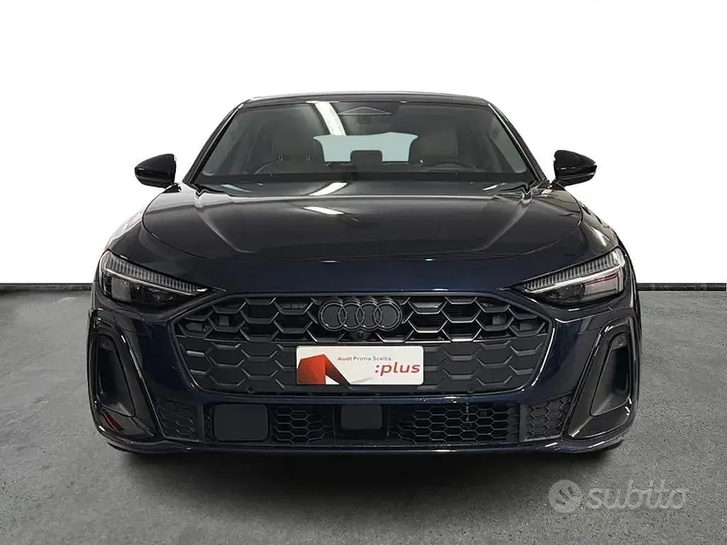 Nuova Audi A5 S-Line 204 CV (2026) in Pianopoli - 68.900 € | AutoUncle