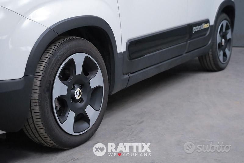 Usata 2025 Fiat Panda Cross Tre volumi – 23890 Barzago (LC ...