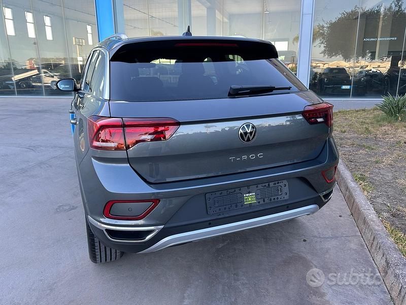 Nuova 2025 VW T-Roc Style 116 CV SUV – 93012 Gela (CL) (Rivenditore ...