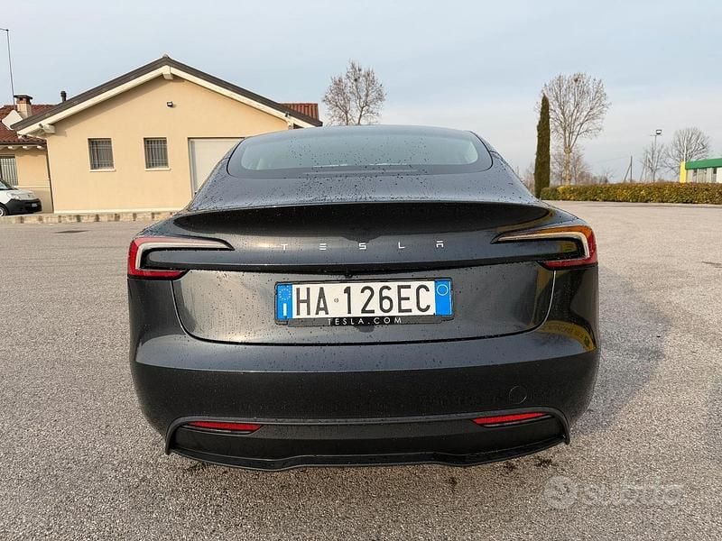 Usata 2025 Tesla Model 3 RWD 283 CV Tre volumi – Veneto (Privato) – 39. ...