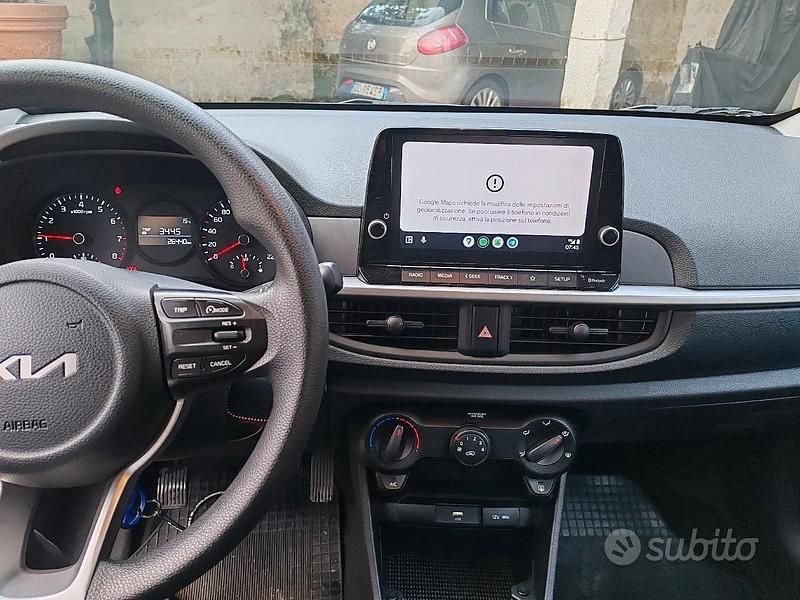Usata 2023 Kia Picanto Urban 65 CV Due volumi – 81030 san marcellino ...