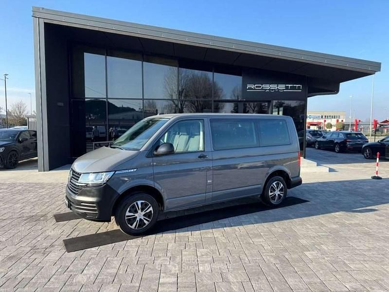 Usata 2023 VW Multivan Trendline 110 CV Furgone – 48026 Russi ...