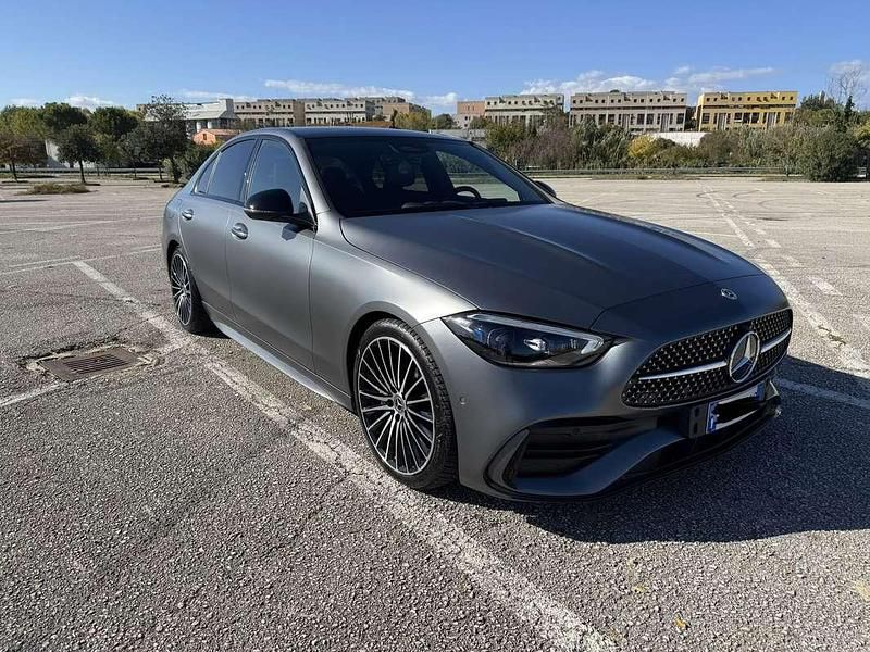 Usata 2023 Mercedes C300 Premium 265 CV Tre volumi – 60126 ancona ...