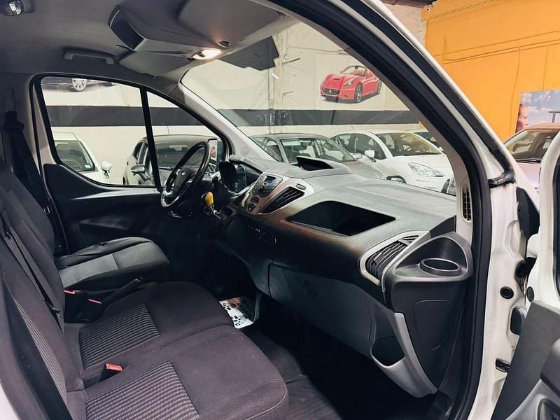 Usata 2016 Ford Transit Custom Titanium 130 CV – Emilia-Romagna ...