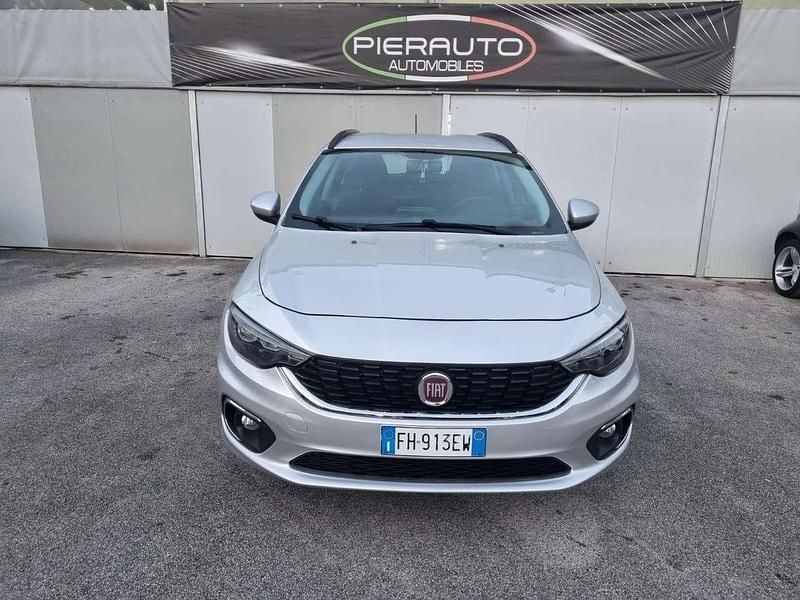 Usata 2017 Fiat Tipo Lounge 120 CV Station wagon – 04018 Sezze - Lt ...