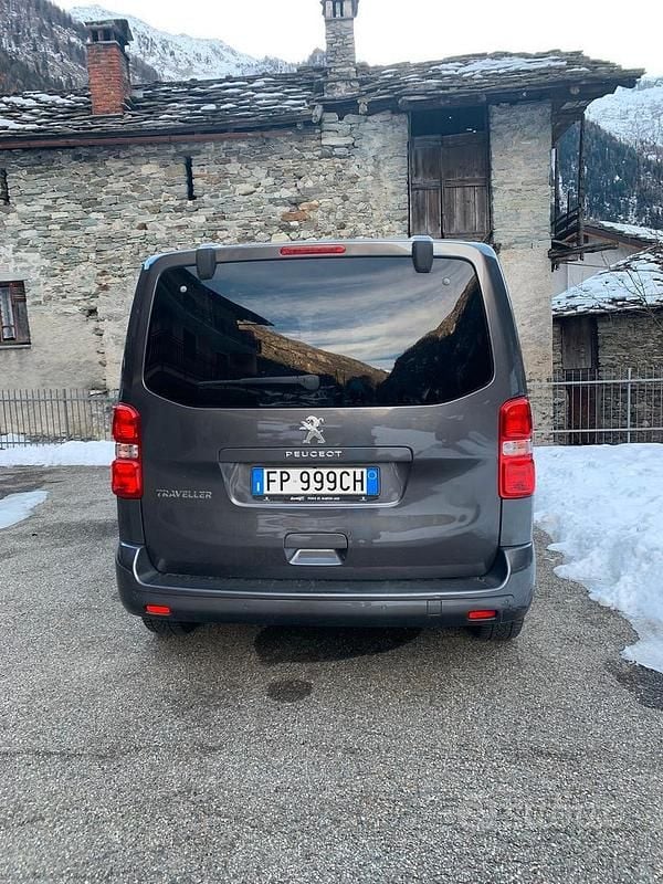 Usata 2018 Peugeot Traveller Monovolume – Piemonte (Privato) – 27.000 ...