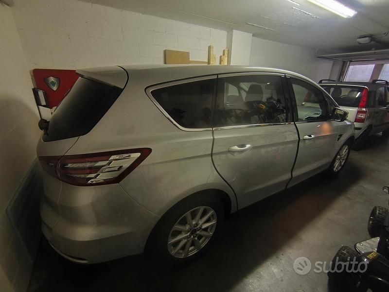 Usata 2017 Ford S-MAX S 150 CV Monovolume – Lombardia (Privato) – 13. ...