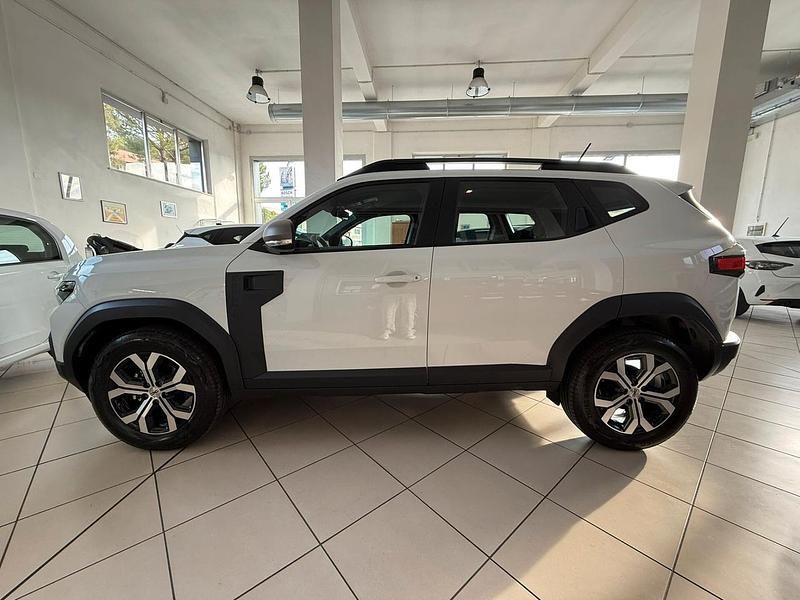 Nuova 2025 Dacia Duster Journey 100 CV SUV – Marche (Rivenditore) – 23. ...