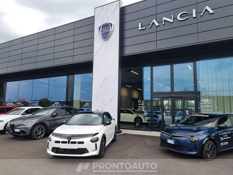 Nuova 2026 Lancia Ypsilon 101 CV Due volumi – 33010 Tavagnacco - Udine ...