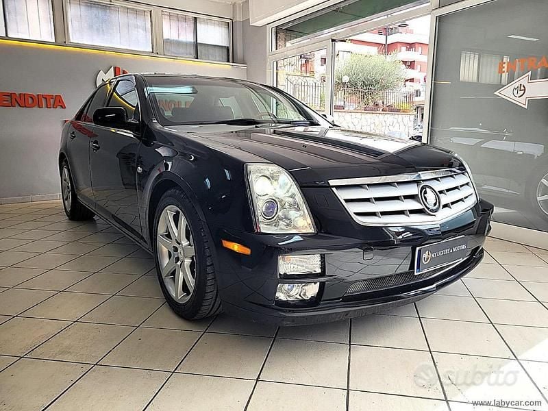 Usata 2005 Cadillac STS 320 CV Tre volumi – 00013 Fonte Nuova (RM ...