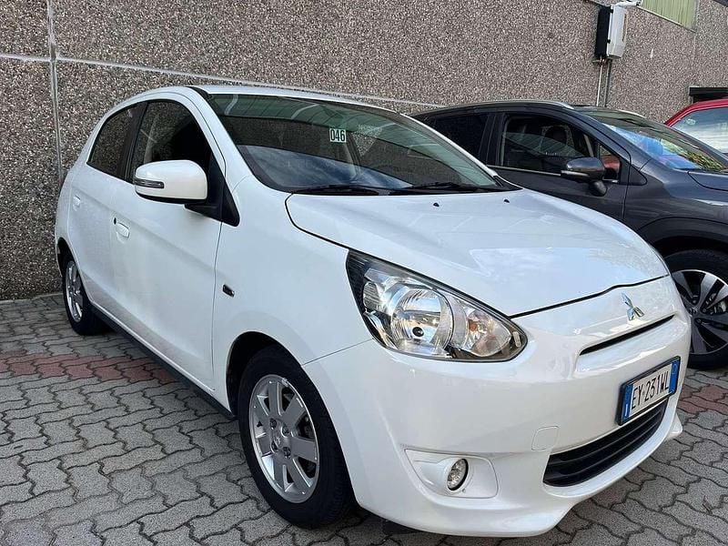 Usata 2015 Mitsubishi Space Star Intense 71 CV Utilitaria – 20025 ...