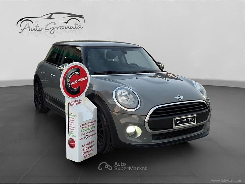 Usata 2015 Mini Cooper Clubman 95 CV Station wagon – 80019 Qualiano ...