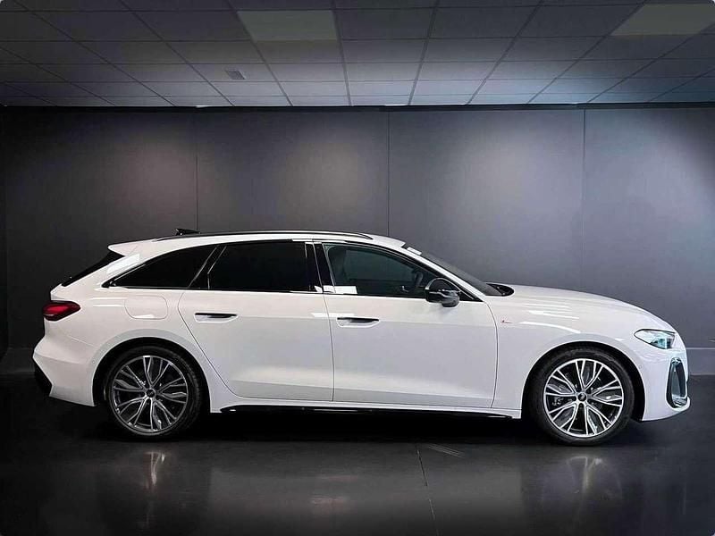 Nuova 2025 Audi A5 S-Line 204 CV Station wagon – 10024 MONCALIERI ...