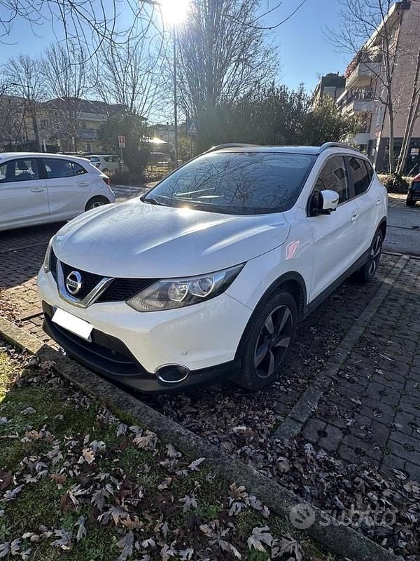 Usata 2015 Nissan Qashqai 360º SUV – Veneto (Privato) – 11.000 € (Cara ...