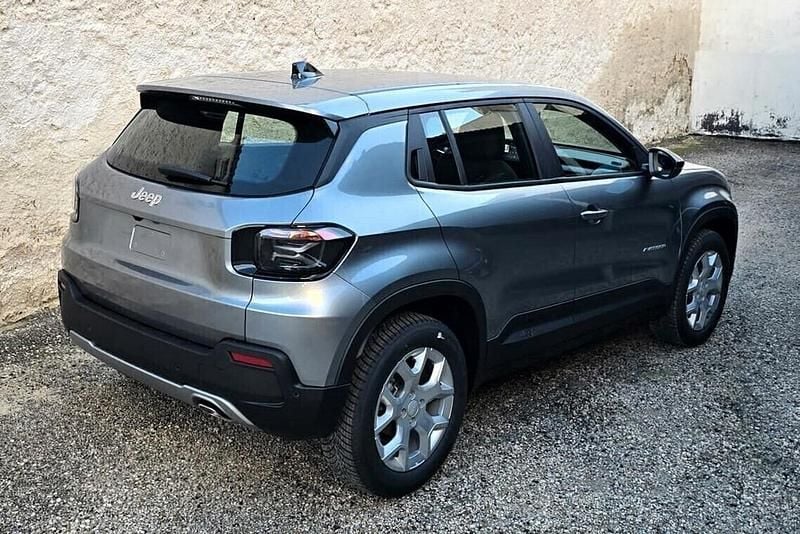 Nuova 2025 Jeep Avenger Altitude 100 CV SUV – Sicilia (Rivenditore ...