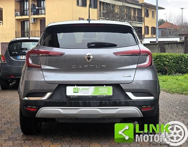 Usata 2021 Renault Captur Intens 160 CV SUV – 27051 Cava Manara (PV ...