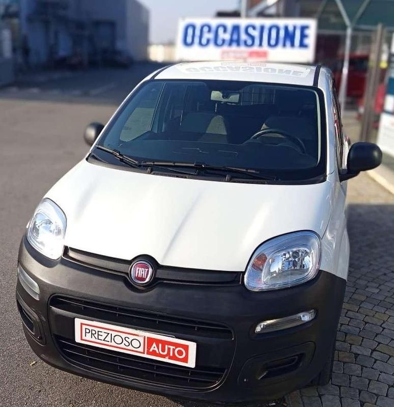 Usata 2022 Fiat Panda Pop 69 CV Furgone – 10046 Poirino (Rivenditore ...