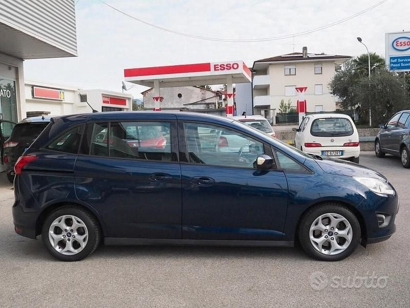 Usata 2011 Ford Grand C-Max 125 CV Monovolume – Friuli-Venezia Giulia ...