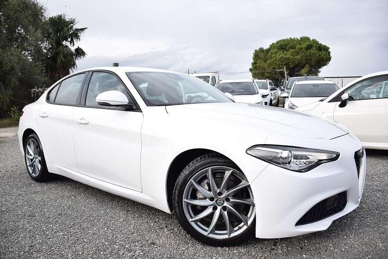 Usata 2018 Alfa Romeo Giulia 150 CV Berlina – 01014 Montalto di Castro ...
