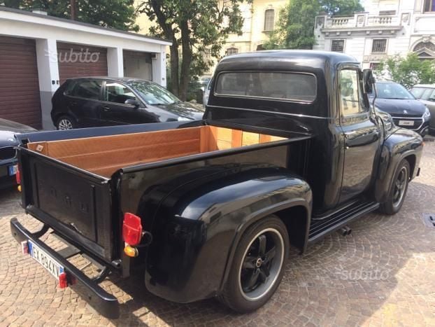 Venduto Ford F100 pick-up 1954 AUTO D. - auto usate in vendita