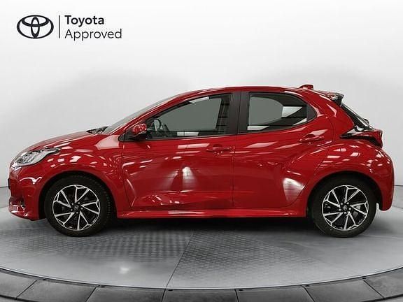 Usata 2023 Toyota Yaris Trend 72 CV Tre volumi – 00045 Roma ...