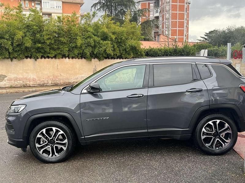 Usata 2021 Jeep Compass Limited 131 CV SUV – 00156 roma (Rivenditore ...