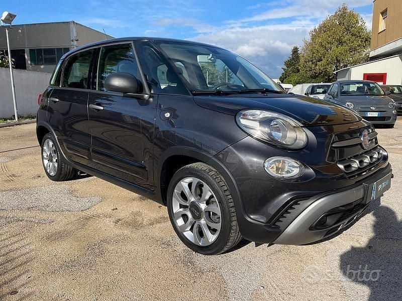 Usata 2018 Fiat 500L Cross 120 CV Monovolume – 71121 Foggia (FG ...