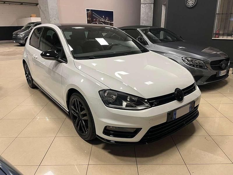 Usata 2016 VW Golf VII Edition 125 CV Tre volumi – 20017 Rho - Milano ...