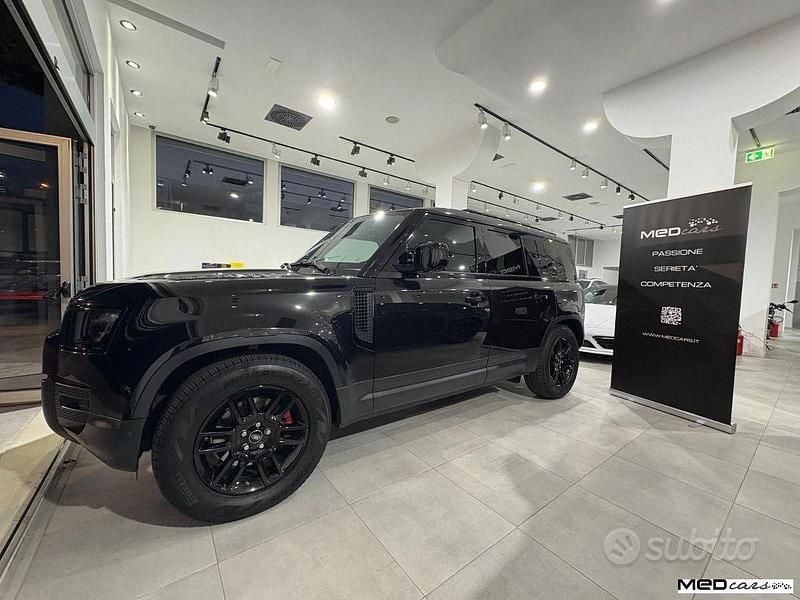 Usata 2020 Land Rover Defender SE 241 CV SUV – 47924 Rimini (RN ...