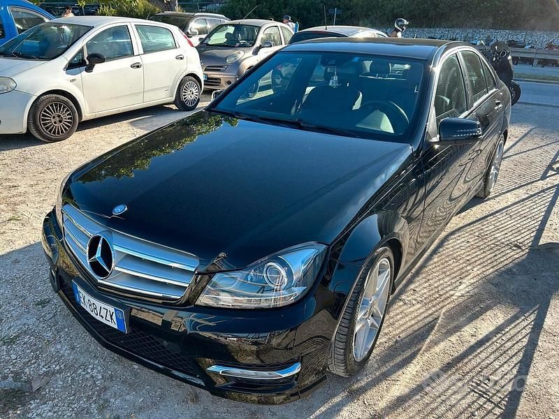 Usata 2012 Mercedes C200 136 CV Tre volumi – Marche (Privato) – 11.800 ...