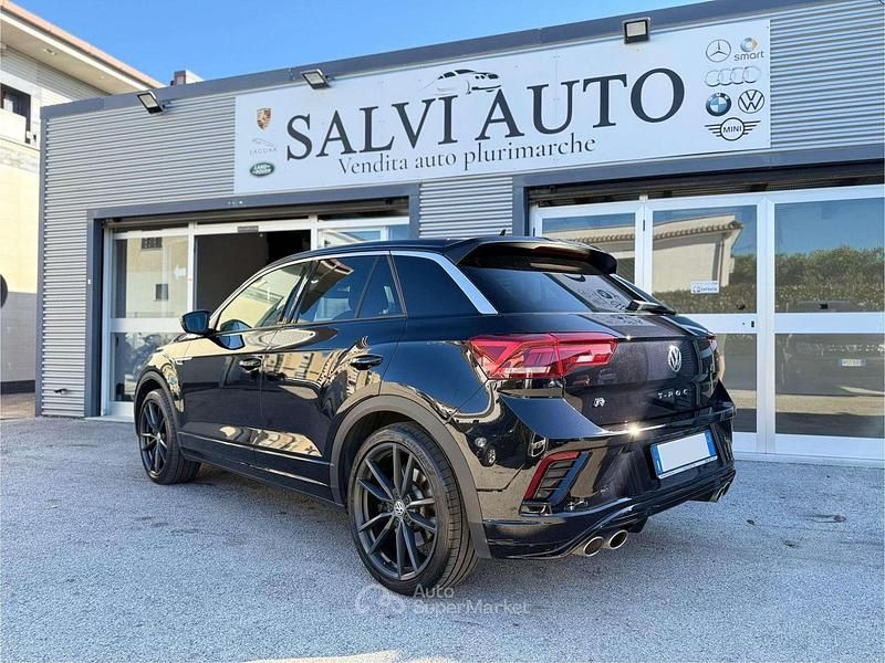 Usata 2020 VW T-Roc R 300 CV SUV – 00071 Pomezia (Rivenditore) – 25.990 ...