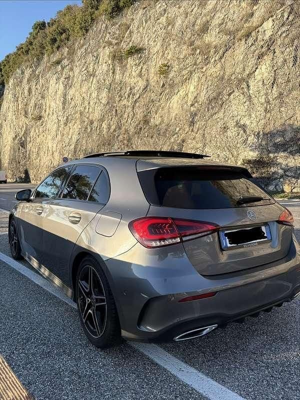 Usata 2020 Mercedes A180 Premium 116 CV Berlina – 34126 Trieste ...